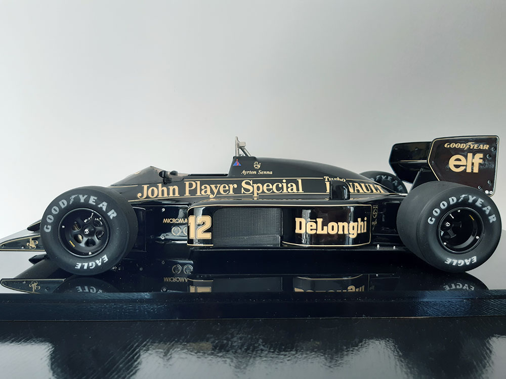 1/12scale LOTUS TYPE 98T built by Marcel Schoen
